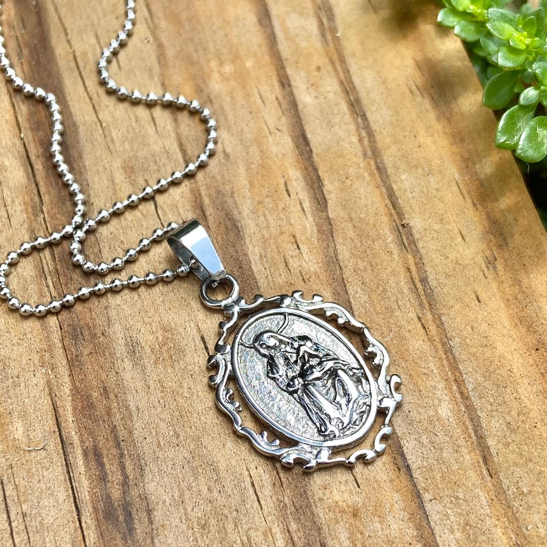Medalla Virgen de La Providencia – Holy Metals